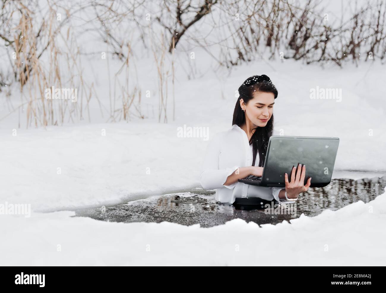 Ice bath therapy hi-res stock photography and images - Alamy