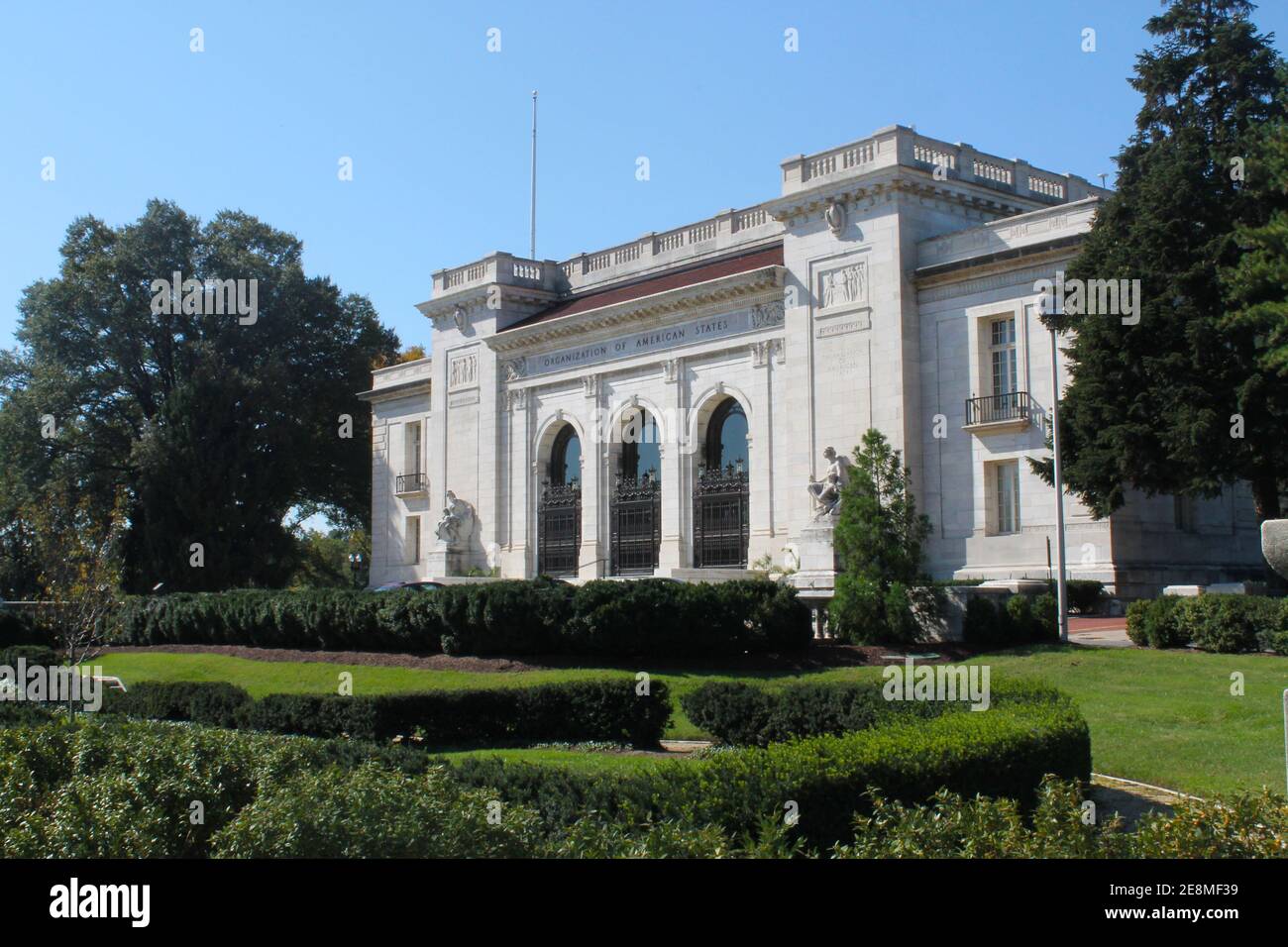 Oas building exterior hi-res stock photography and images - Alamy