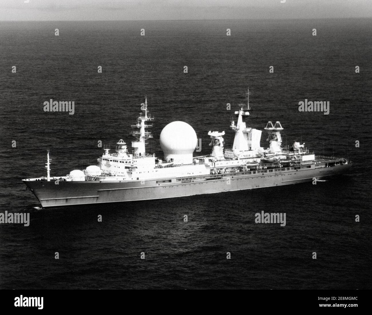 Missile range instrumentation ship hi-res stock photography and images ...