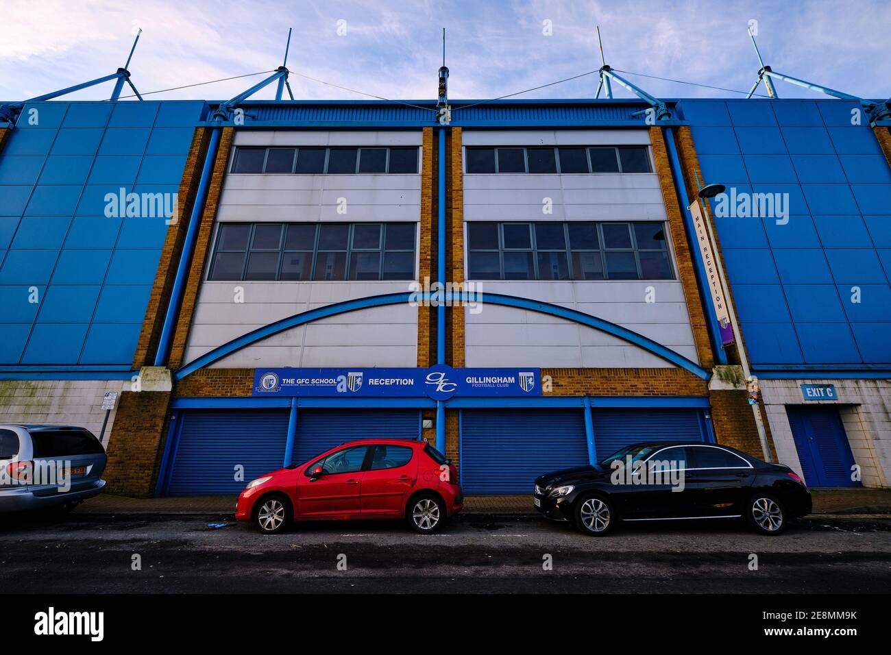 Gillingham fc hi-res stock photography and images - Alamy