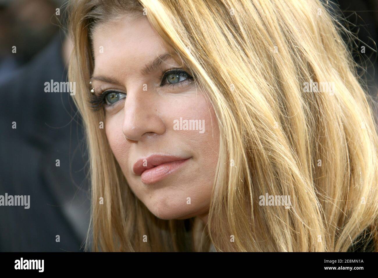 Fergie attends Chanel's Haute-Couture Fall-Winter 2008 collection ...