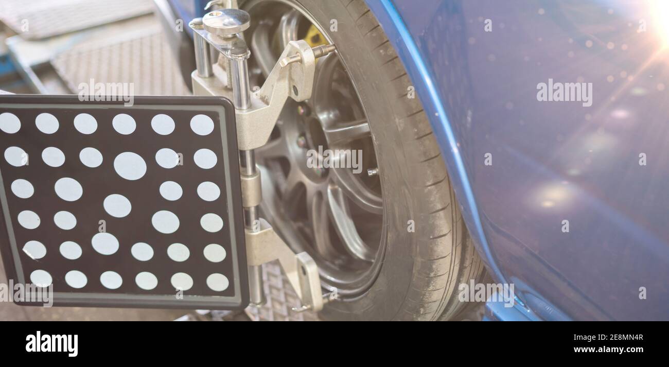 Check alignment hi-res stock photography and images - Alamy