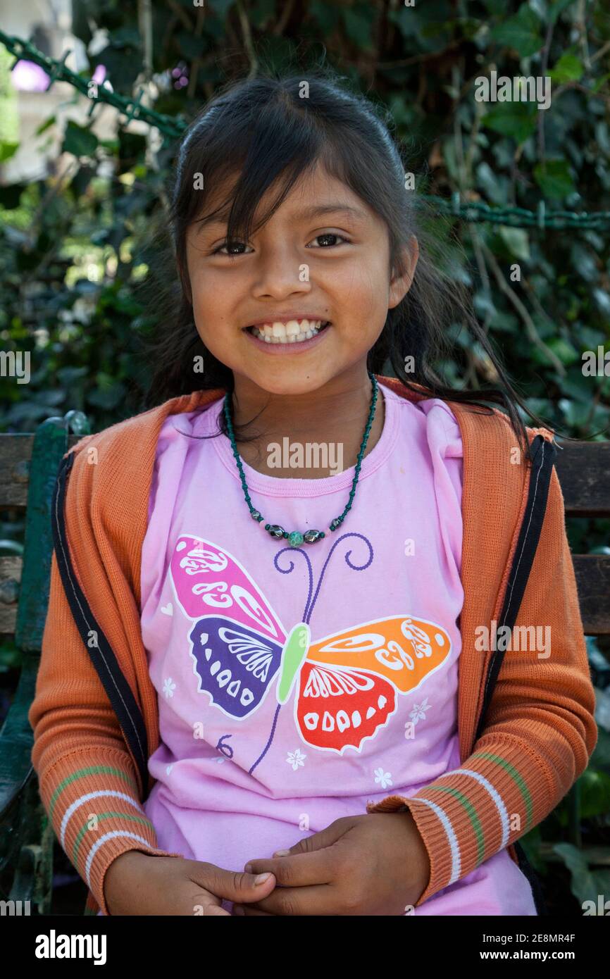 Maya ethnic group hi-res stock photography and images - Alamy