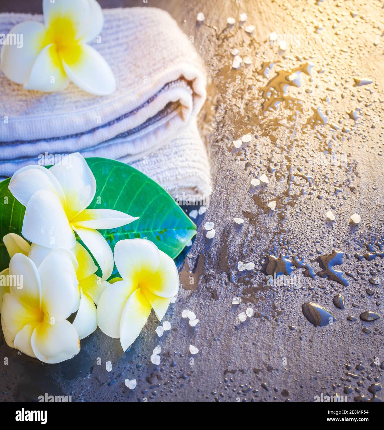 Spa and wellness setting Stock Photo - Alamy