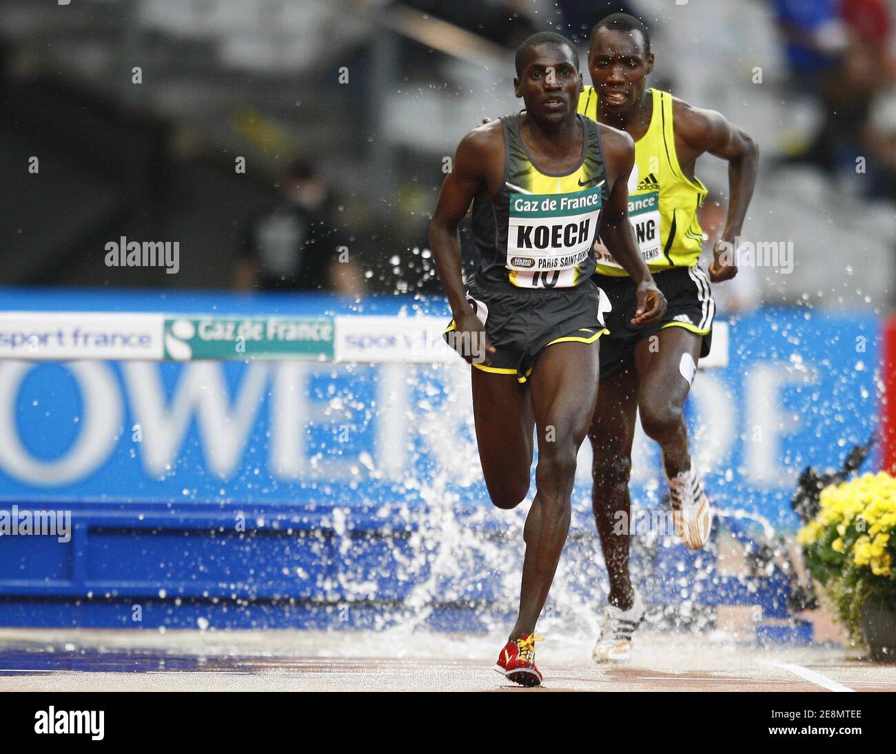 3000 M Steeple Chase High Resolution Stock Photography and Images - Alamy