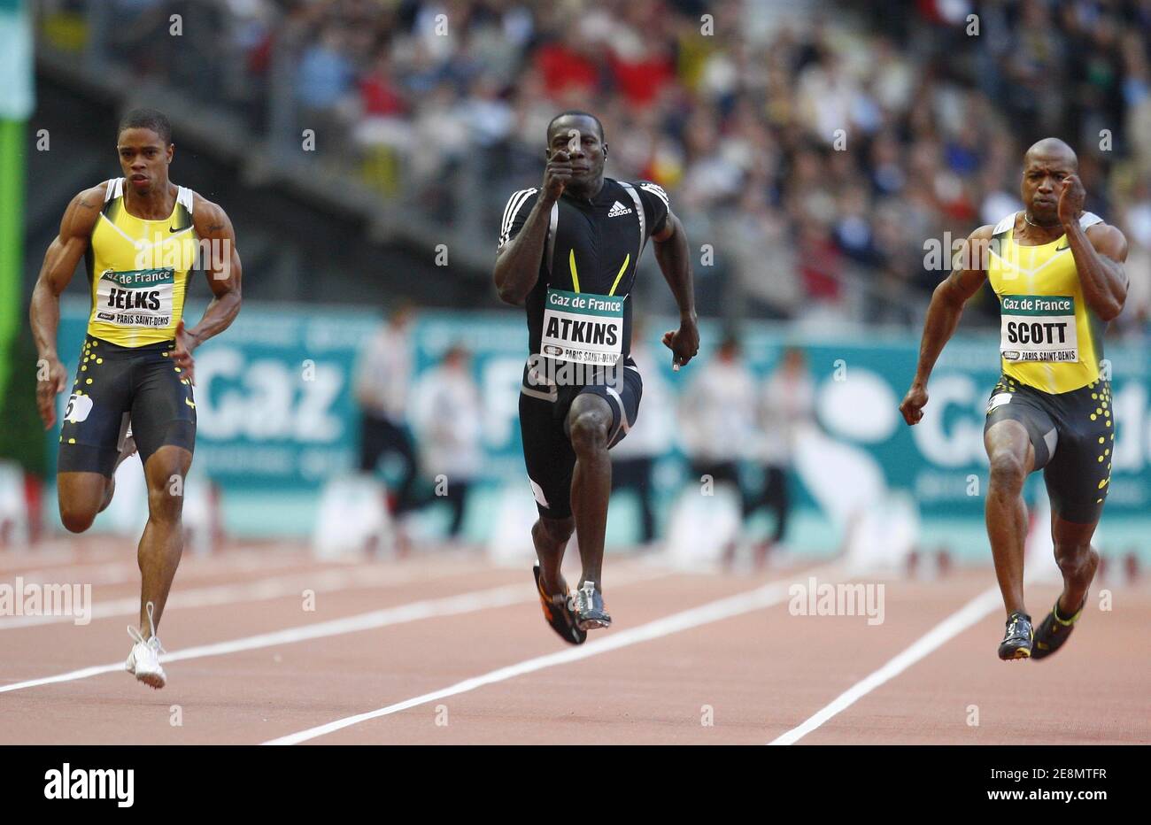 100 metres haies hi-res stock photography and images - Alamy