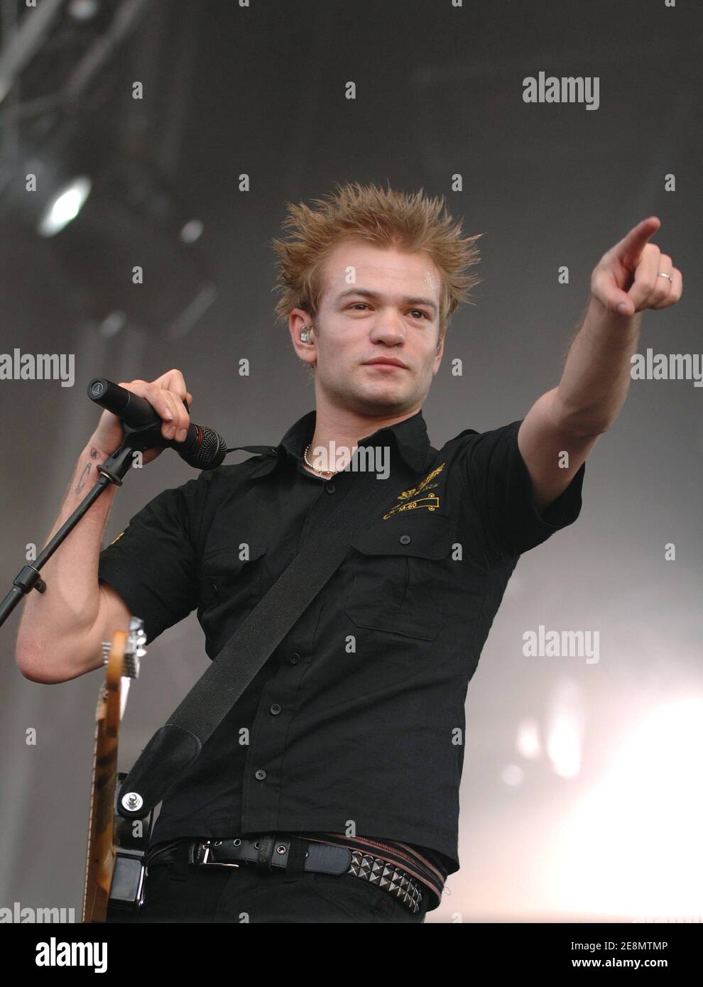 Sum 41 live in concert hi-res stock photography and images - Alamy