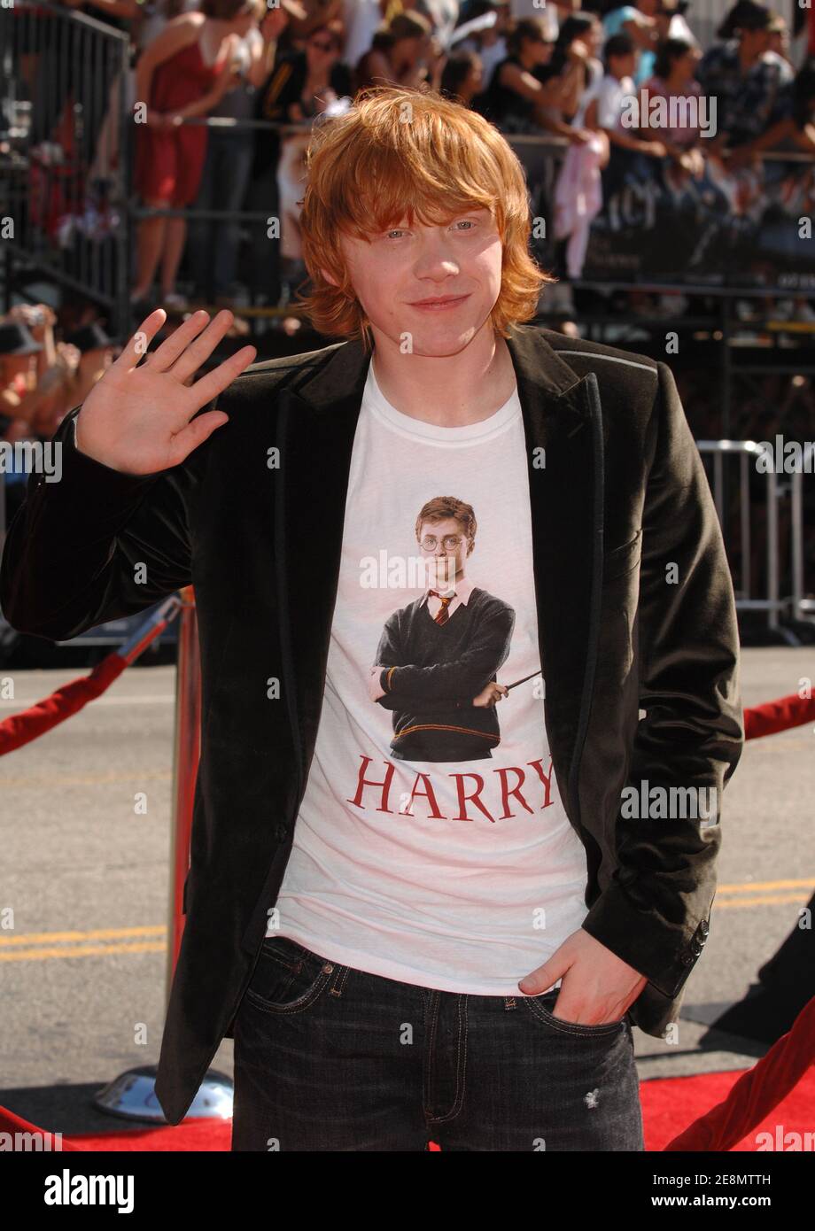 Rupert Grint attends the premiere of 'Harry Potter and the Order of the ...