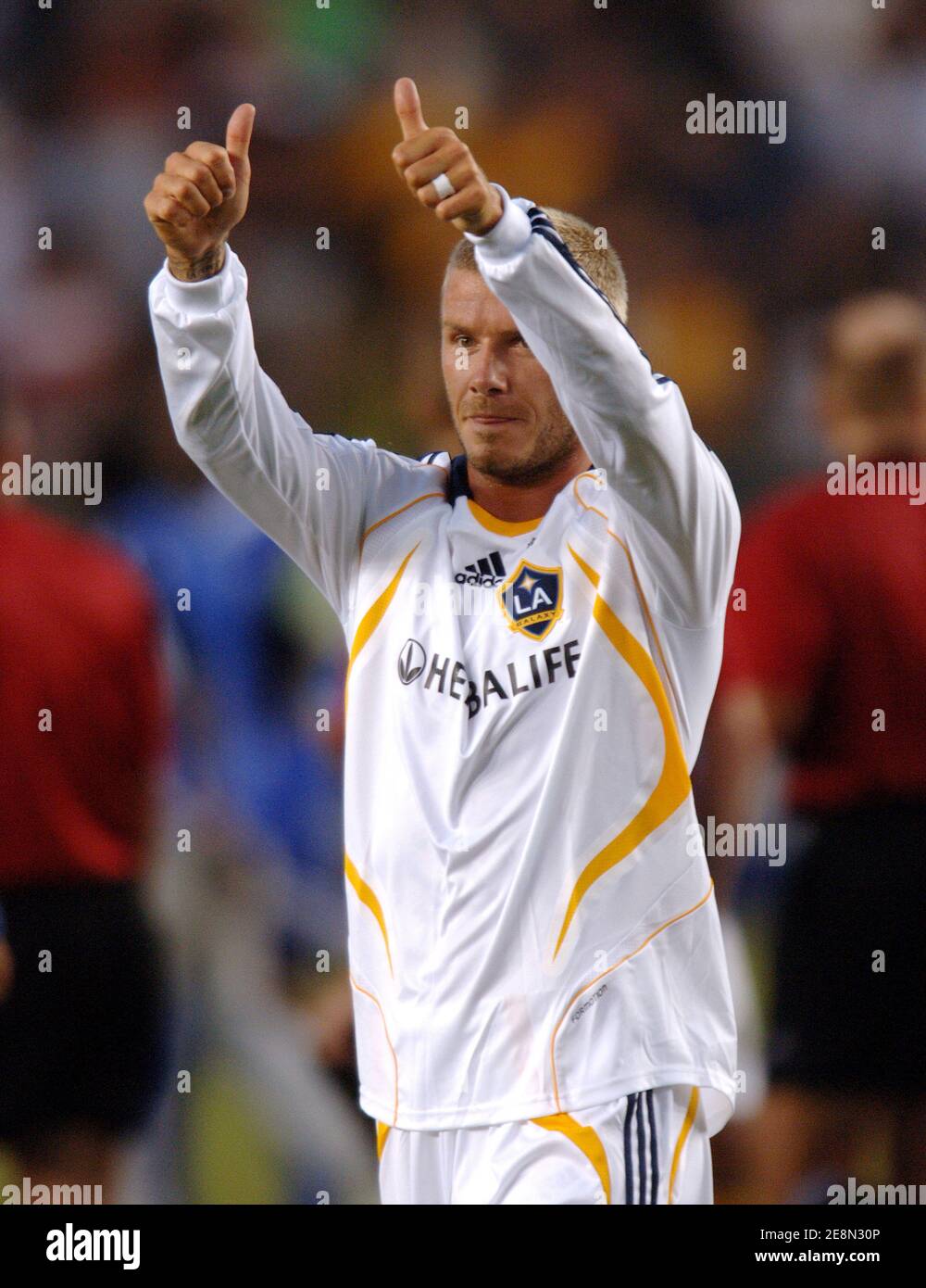 David Beckham's first game with the LA Galaxy against the Chelsea ...