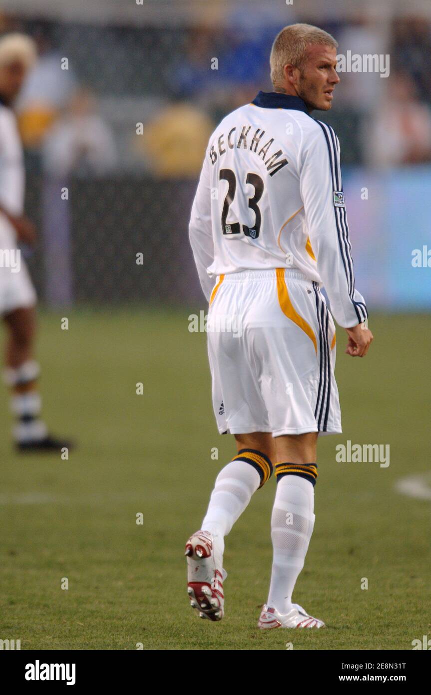 David Beckham's first game with the LA Galaxy against the Chelsea ...