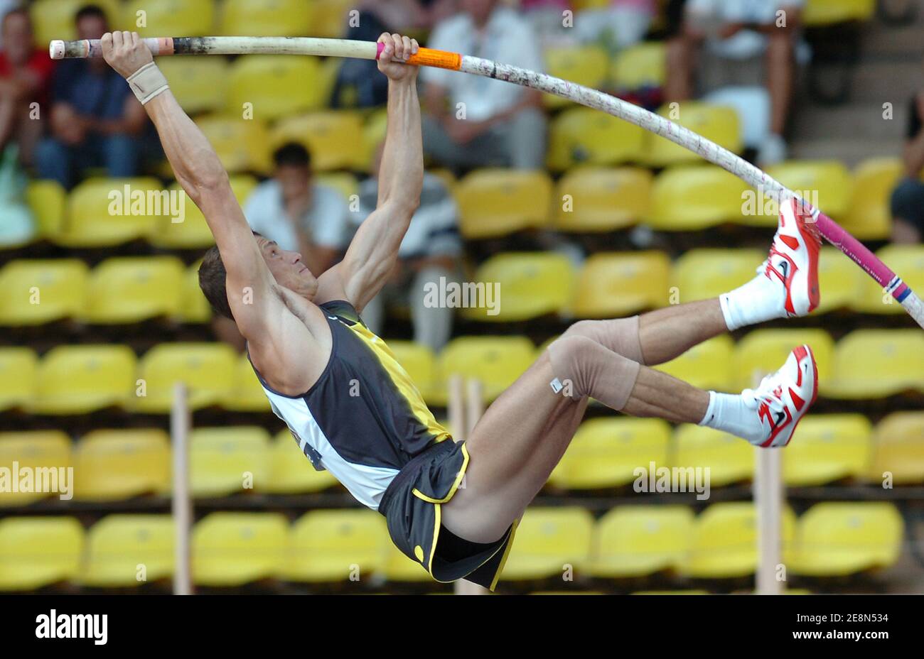Israel's Aleksandr Averbukh competes on men's pole vault during the ...