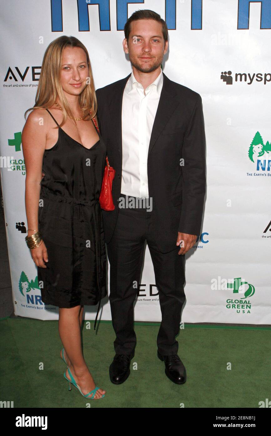 Jennifer meyer en hi-res stock photography and images - Alamy