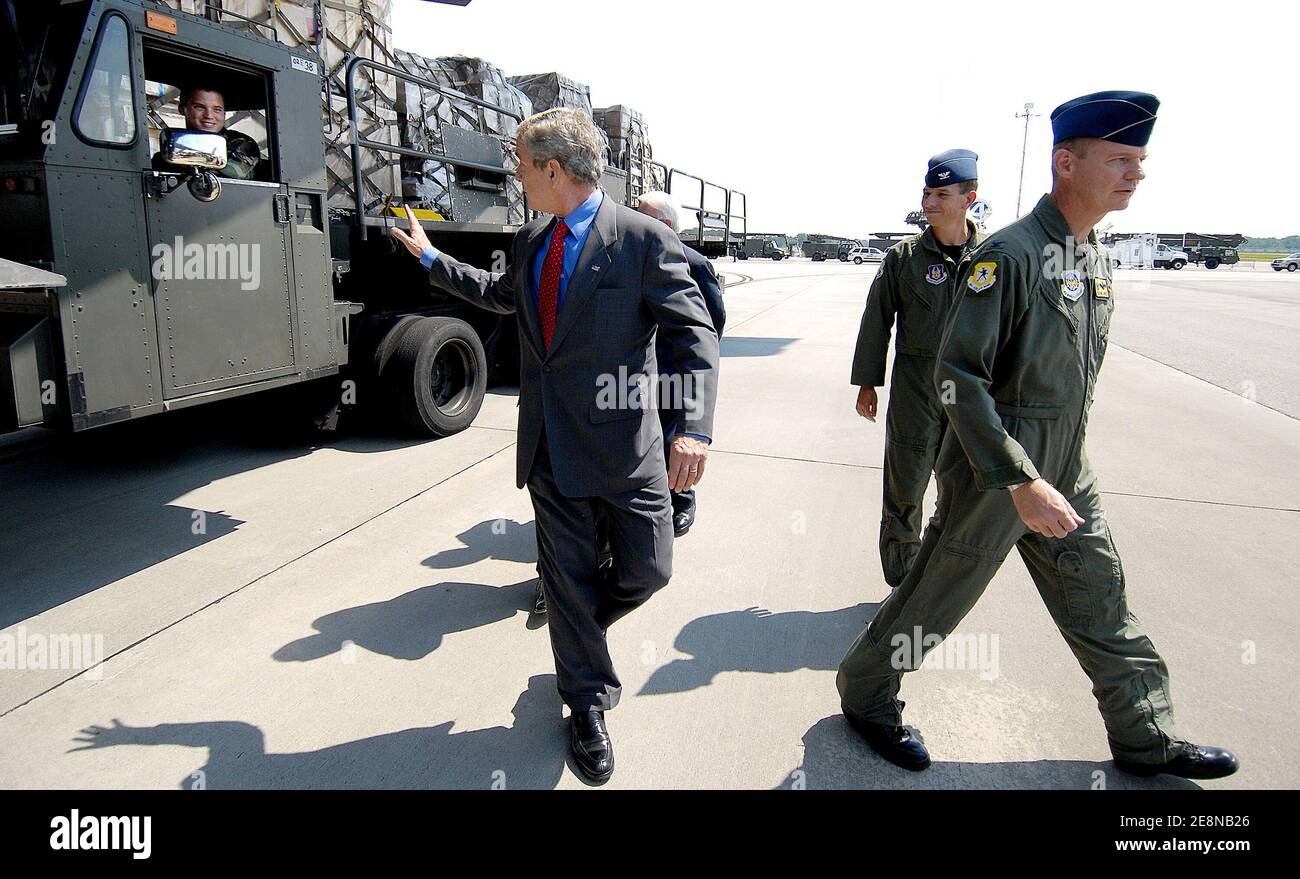 President George W. Bush views Loading of Cargo Planes for Shipment to ...