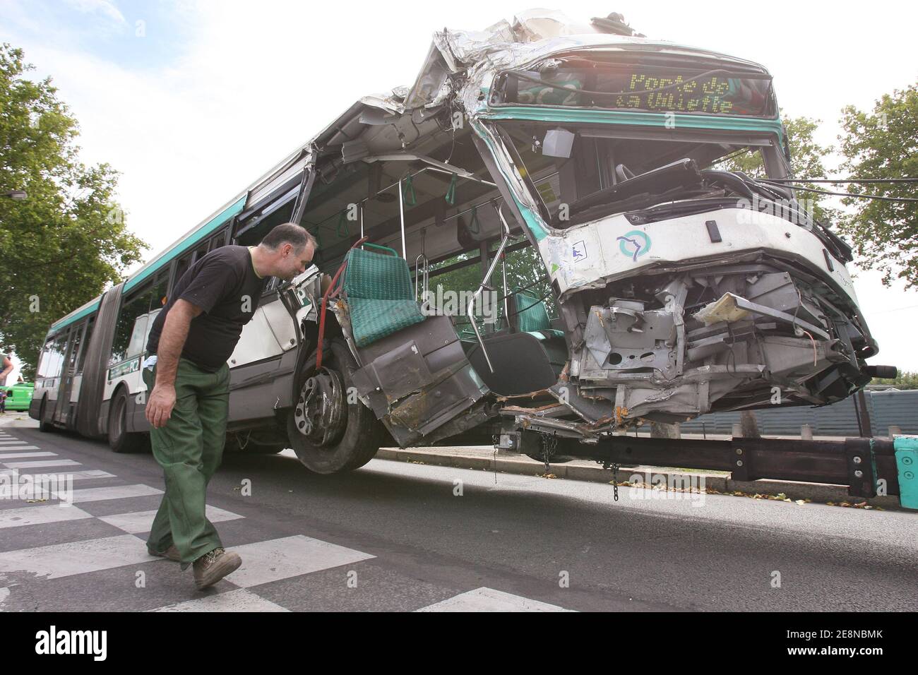 Parisian RATP bus carrying more than 19 people was involved in a crash ...