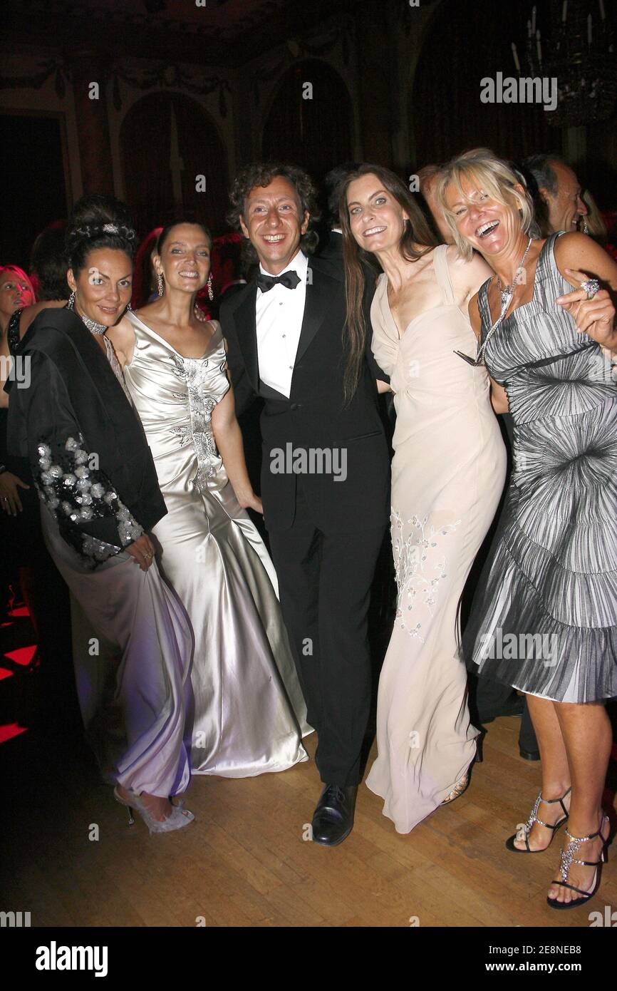 Hermine de Clermont Tonnerre, Alexandra di Andia and Stephane Bern ...