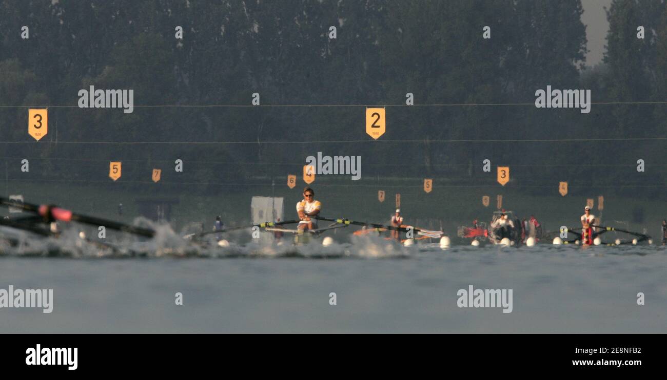 Training session during the Rowing World Championships 2007 in ...