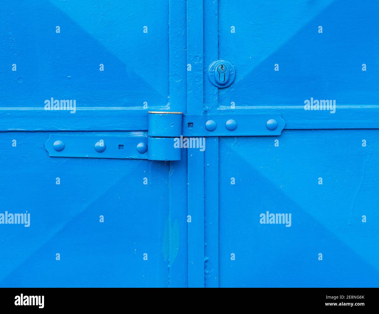 Permanent latch hi-res stock photography and images - Alamy