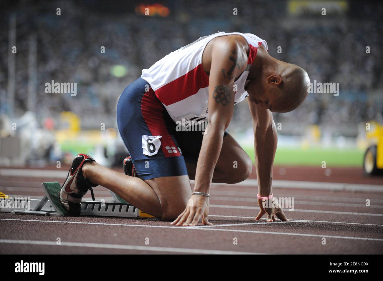 USA' James Carter comepets on men's 400 meters hurdles final during the ...