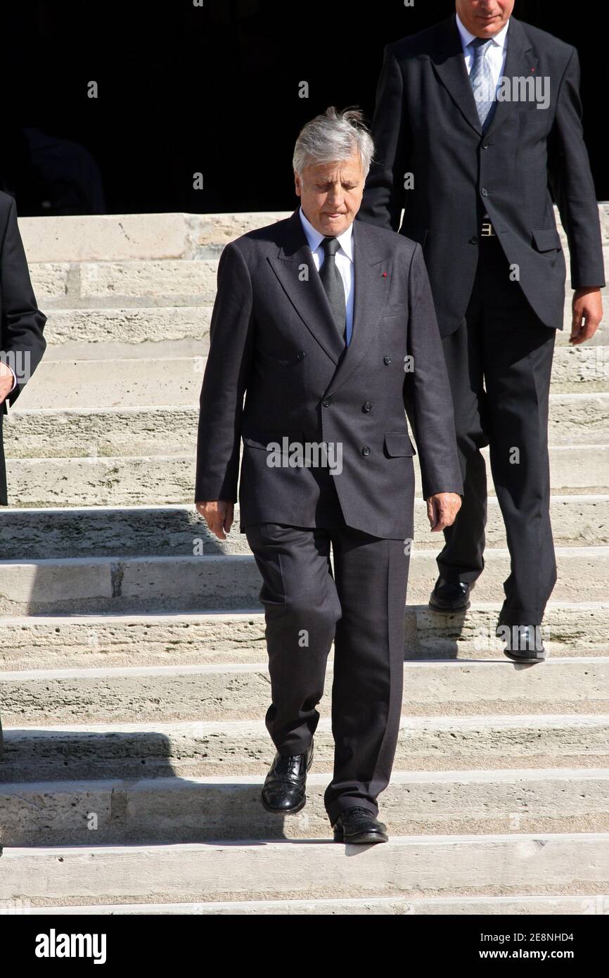 Pied de banque hi-res stock photography and images - Alamy