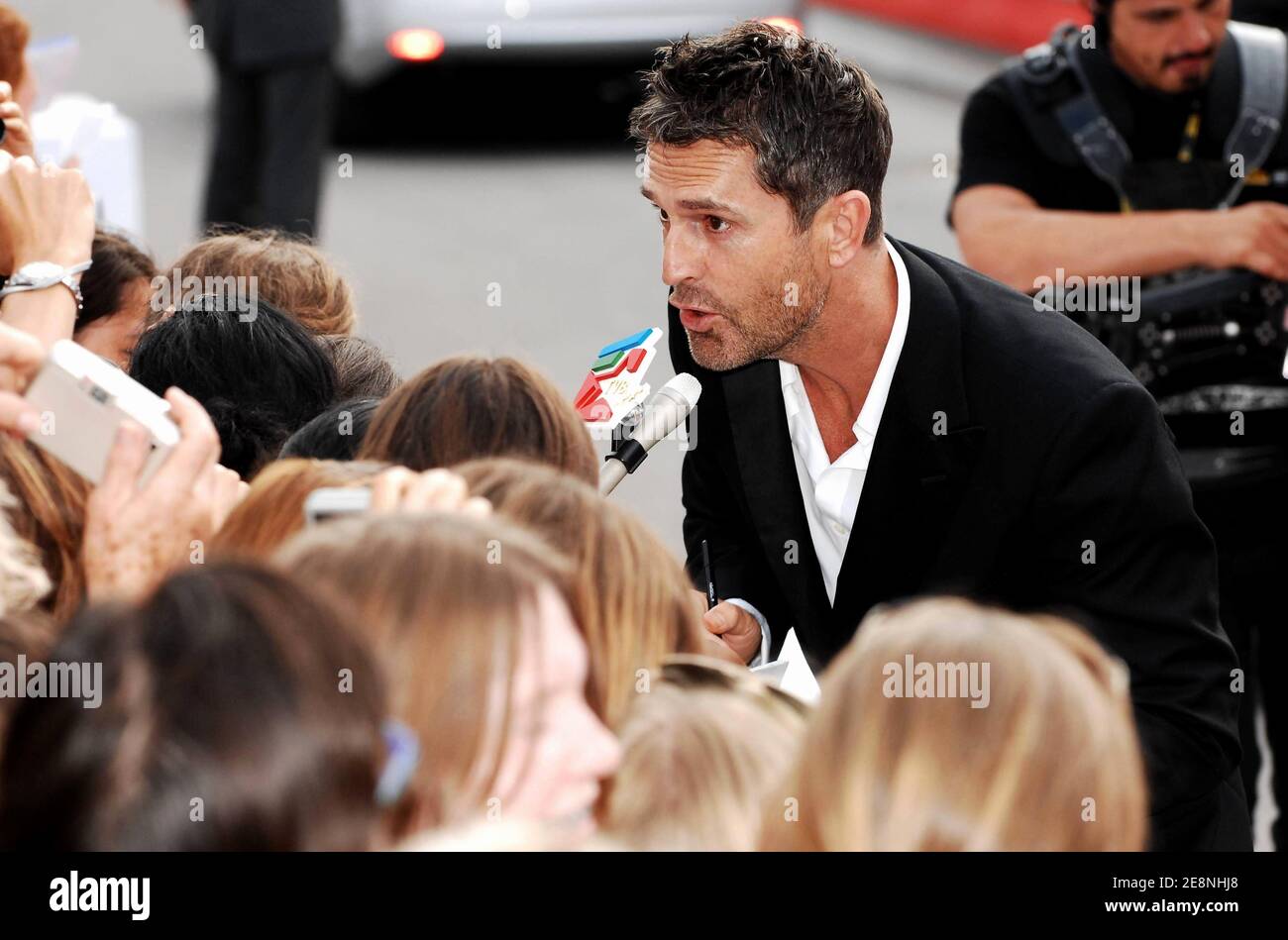 British actor rupert everett hi-res stock photography and images - Alamy