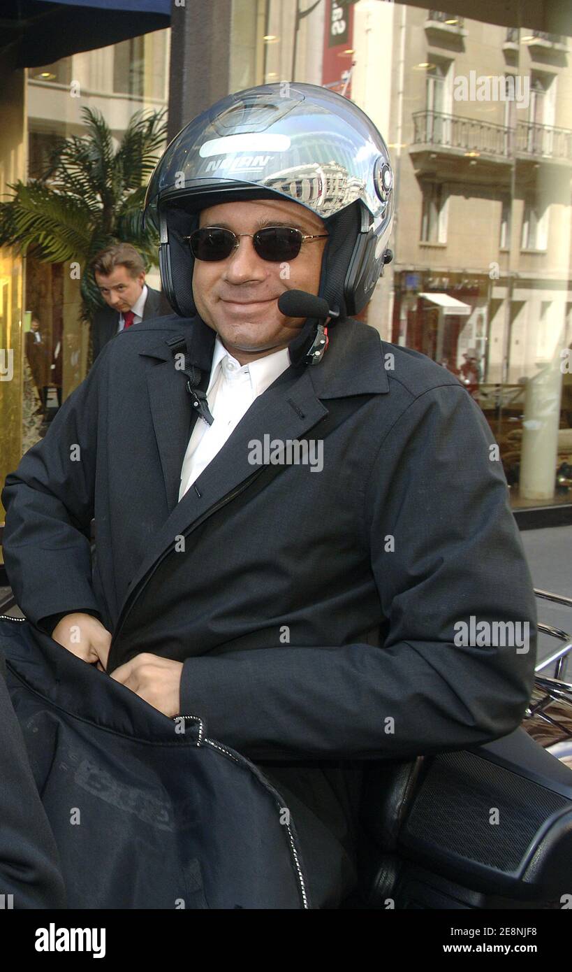 Jean-Luc Delarue Leaves the annual press conference of France ...