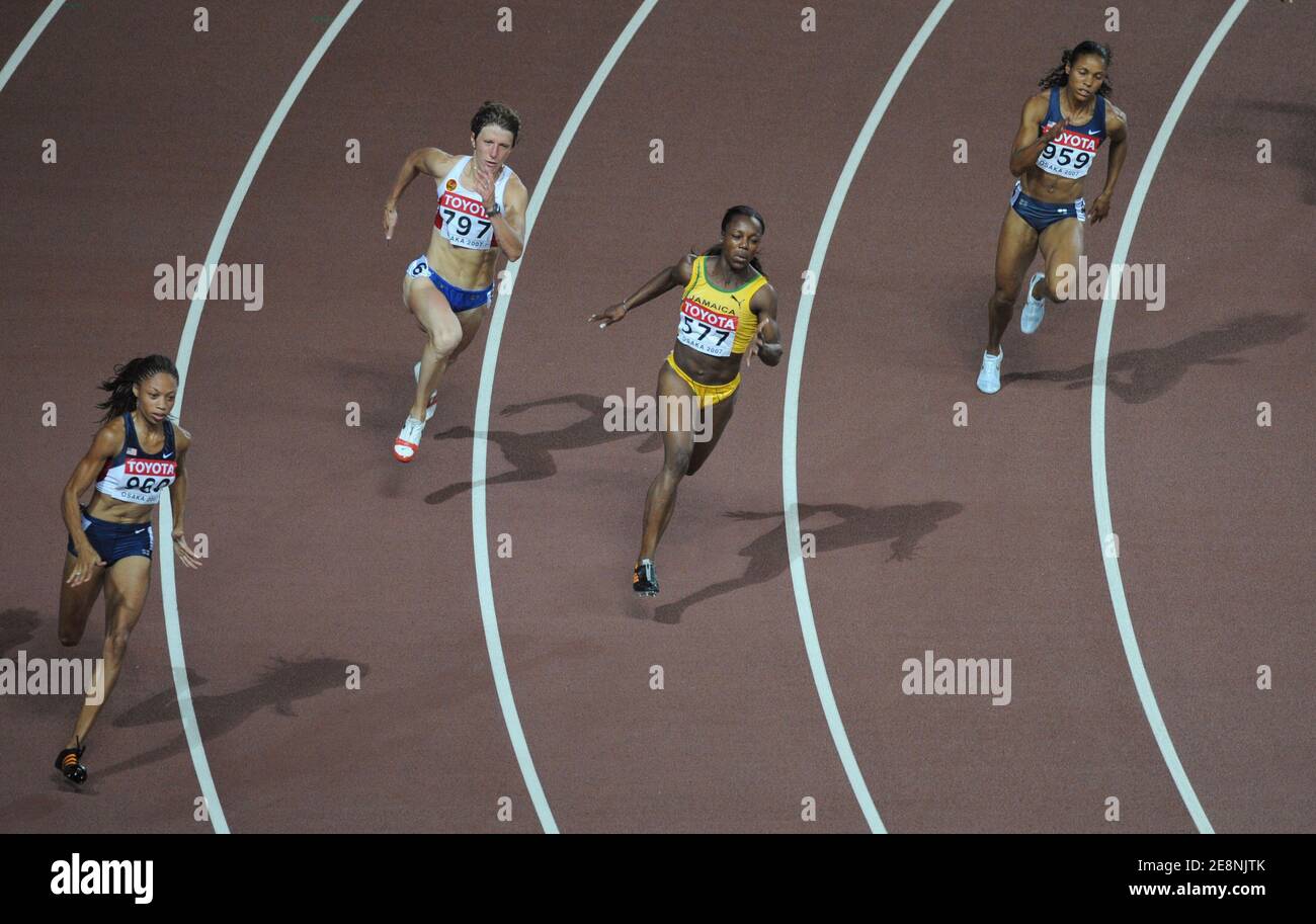 USA's Torry Edwards, Jamaica's Veronica Campbell, Russia's Yelena ...