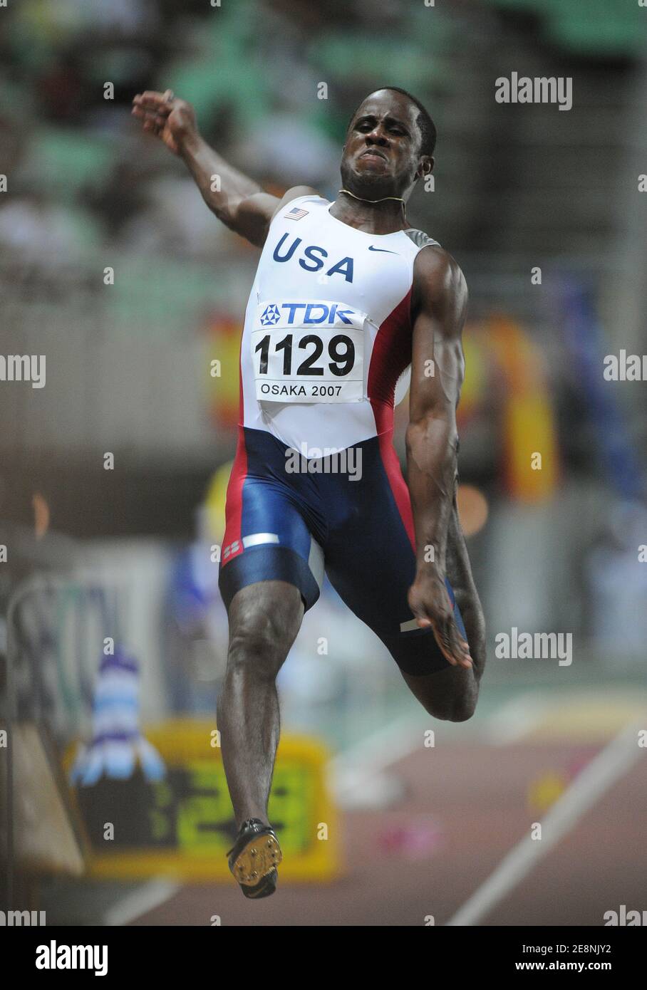 USA's Dwight Phillips wins the bronze medal on men's long jump final ...