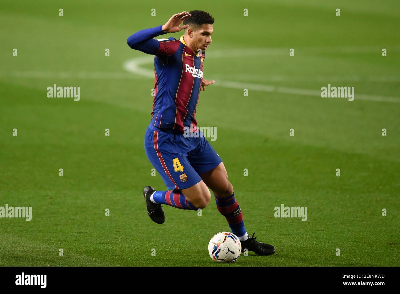 Ronald Araujo of FC Barcelona during the La Liga match between FC ...