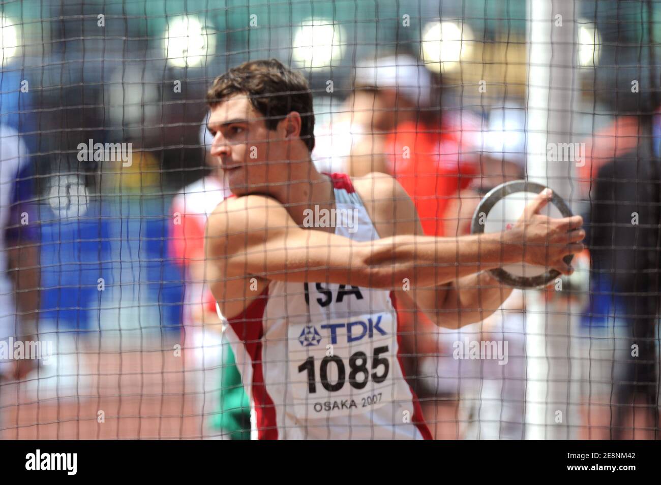 USA's Robert Jacob Arnold competes on discus of decathlon during 11th ...