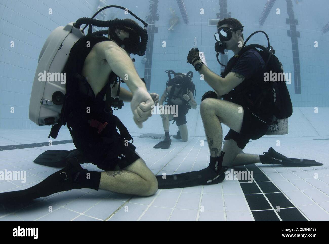 Mk 16 rebreather hi-res stock photography and images - Alamy