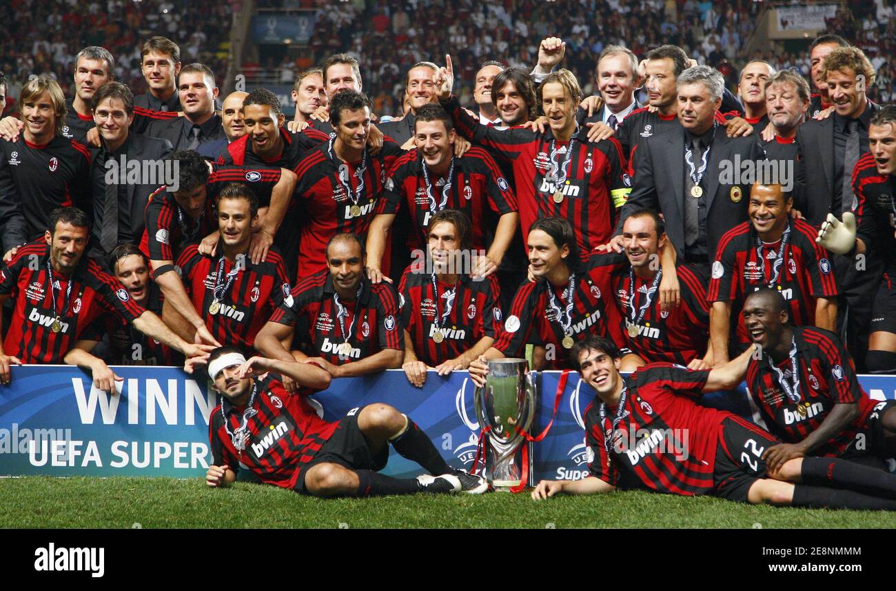 Ac milan celebrate with the trophy hi-res stock photography and images ...