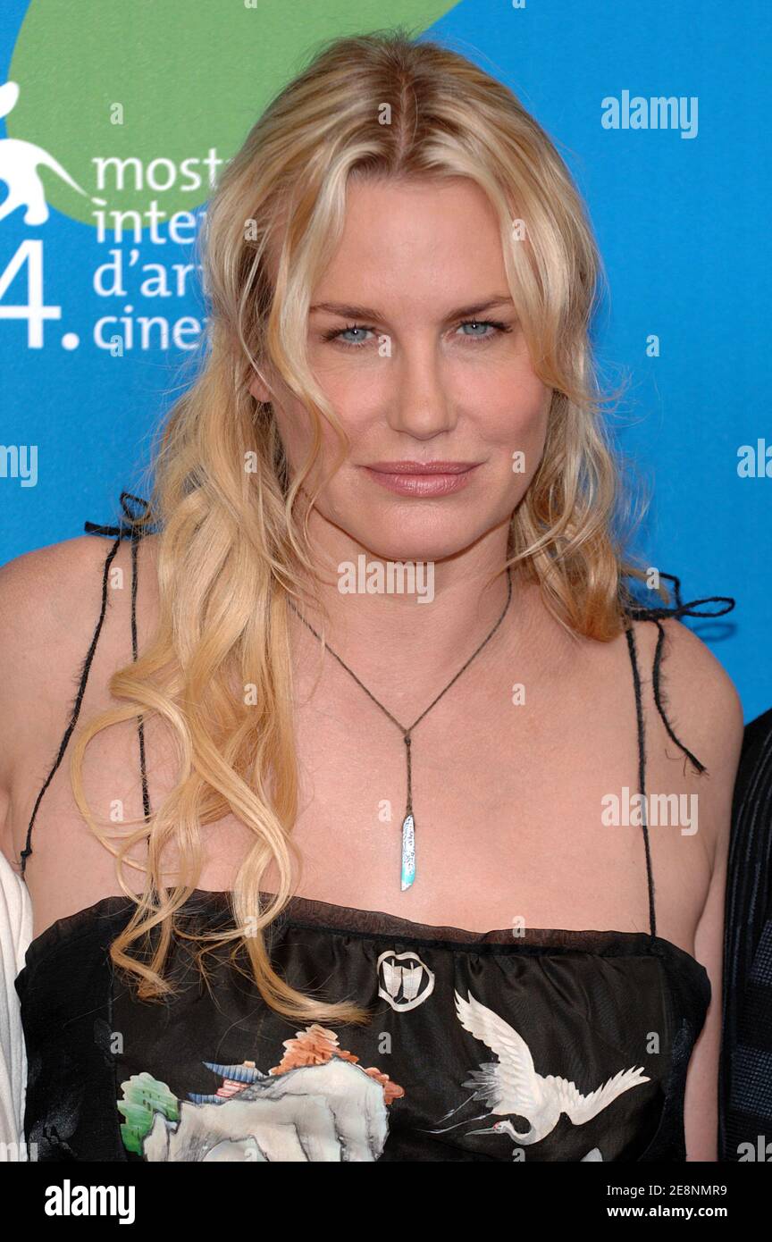 Daryl hannah blade runner hi-res stock photography and images - Alamy