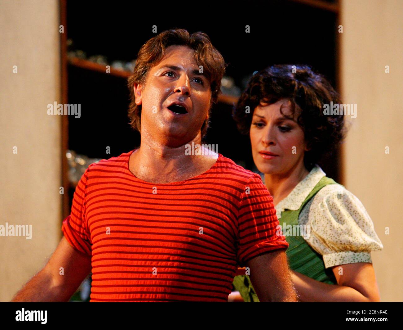 Angela gheorghiu and roberto alagna hi-res stock photography and images ...