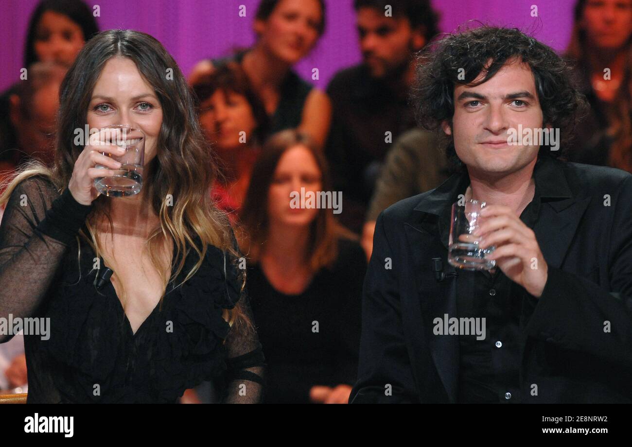 Chedid paradis hi-res stock photography and images - Alamy