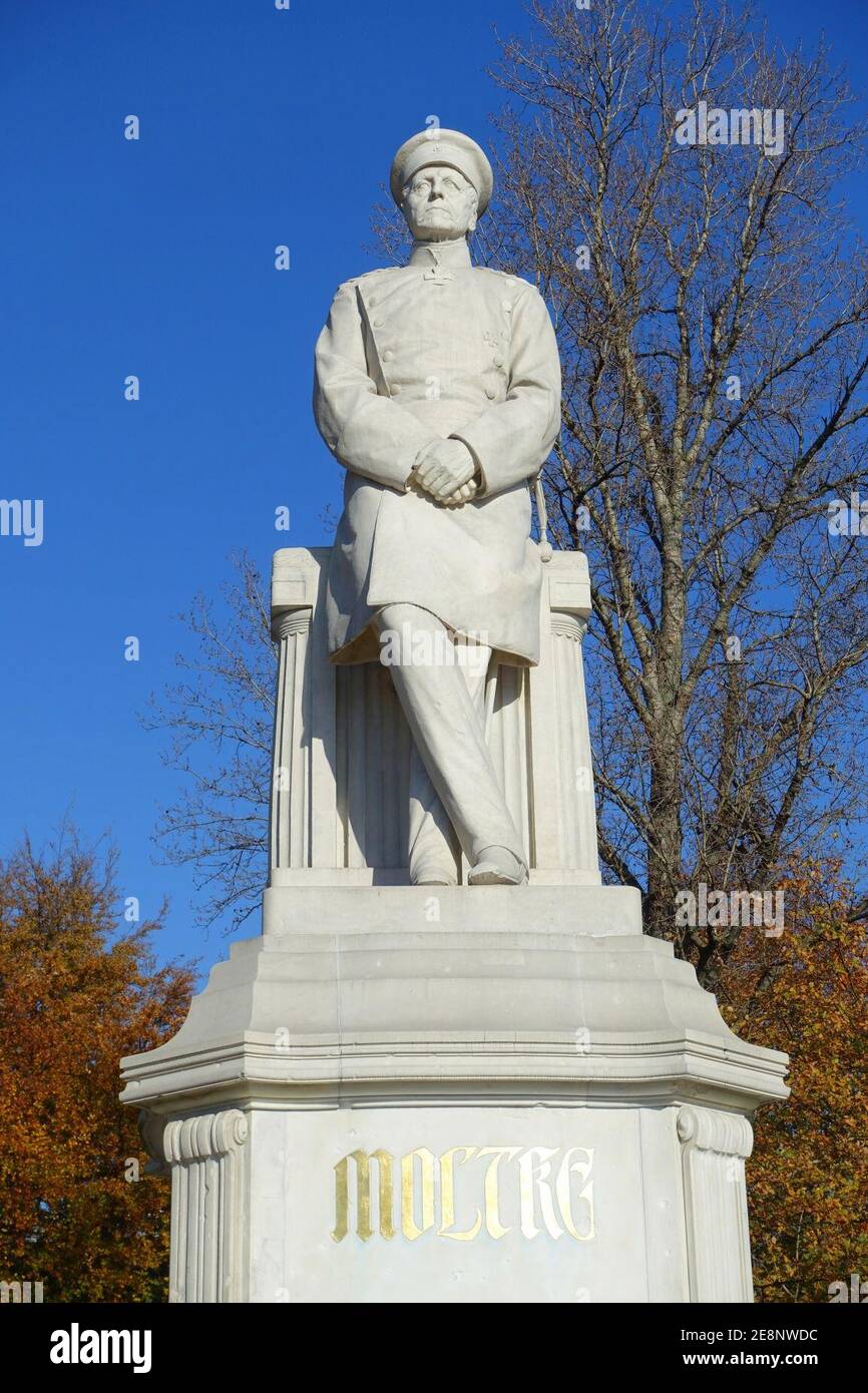 Moltke Denkmal High Resolution Stock Photography and Images - Alamy