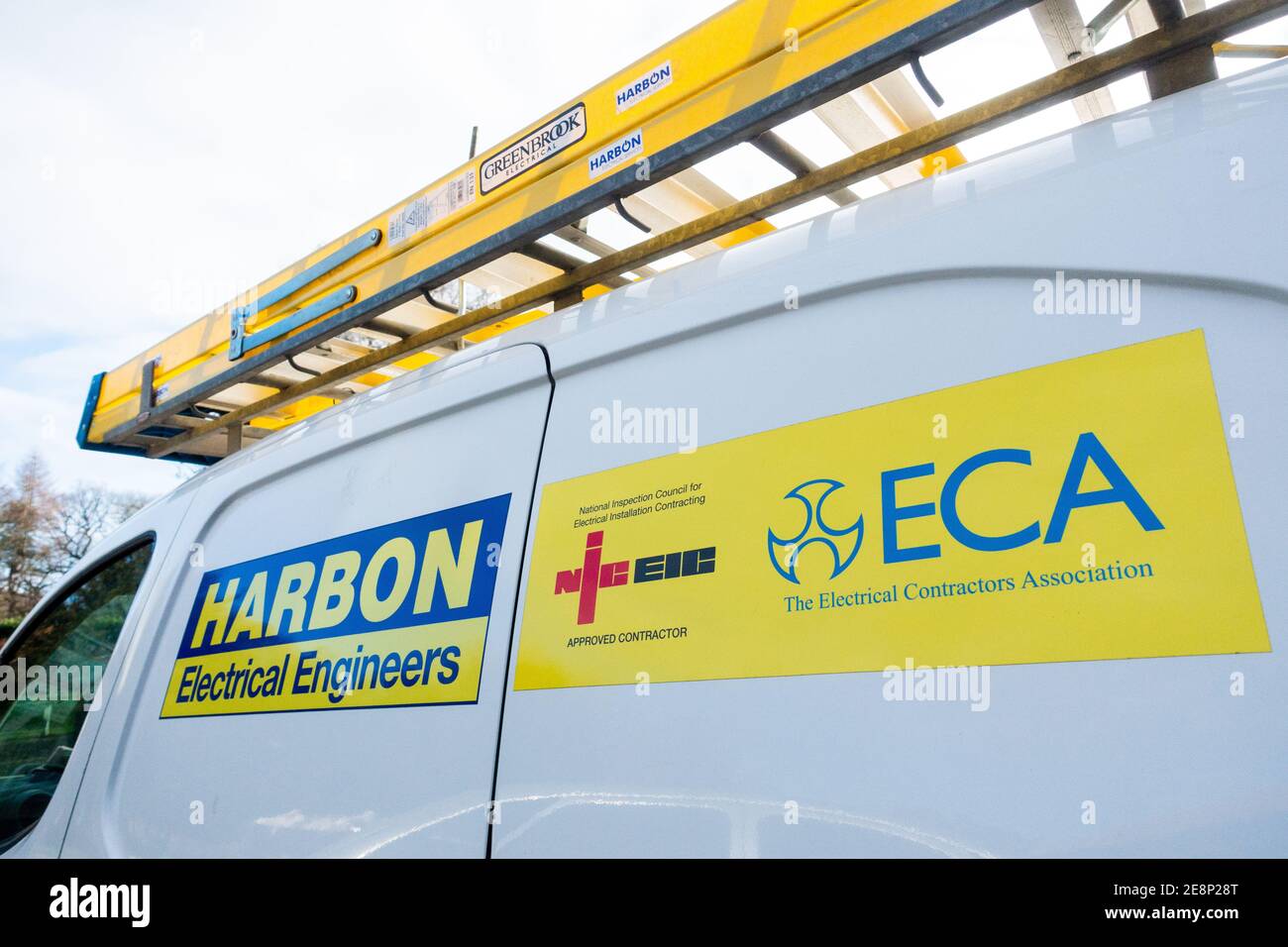 Electricians van sign with Trade Association membership signs for ECA ...