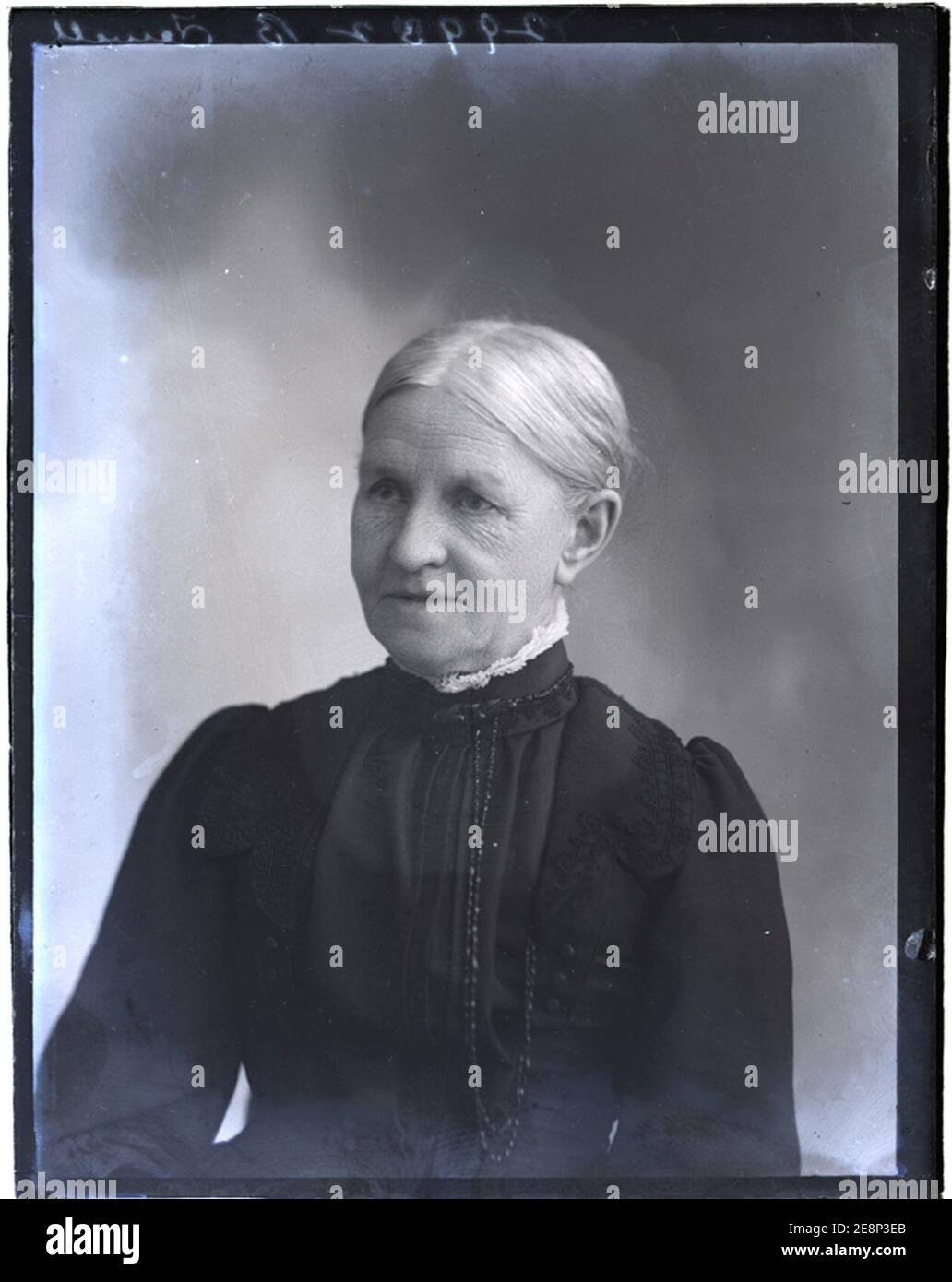 24 nov hi-res stock photography and images - Alamy