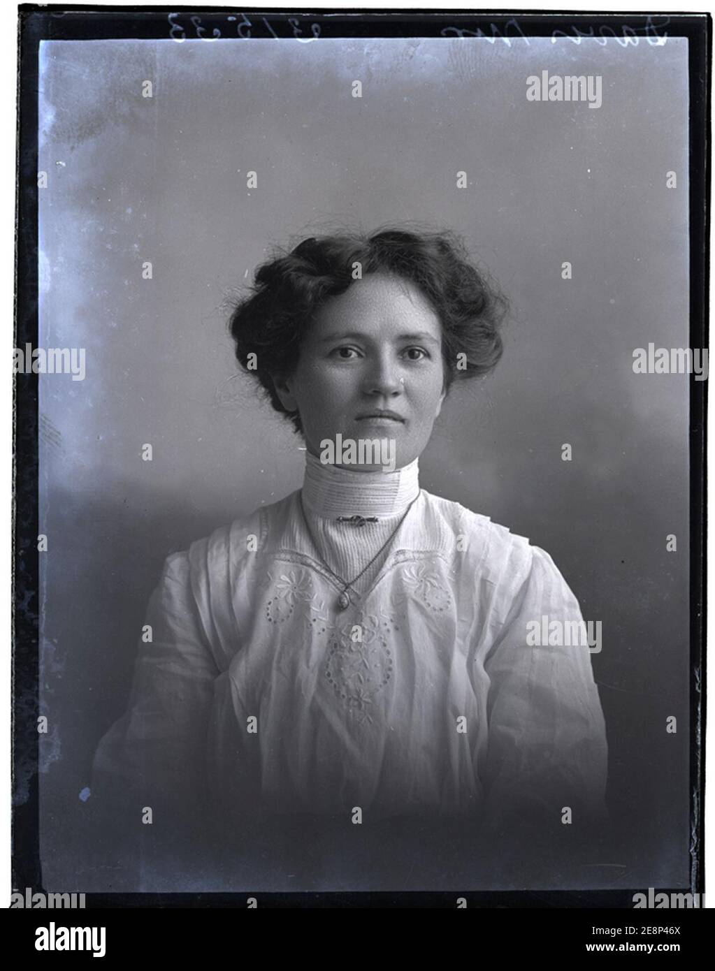 Miss davis hi-res stock photography and images - Alamy