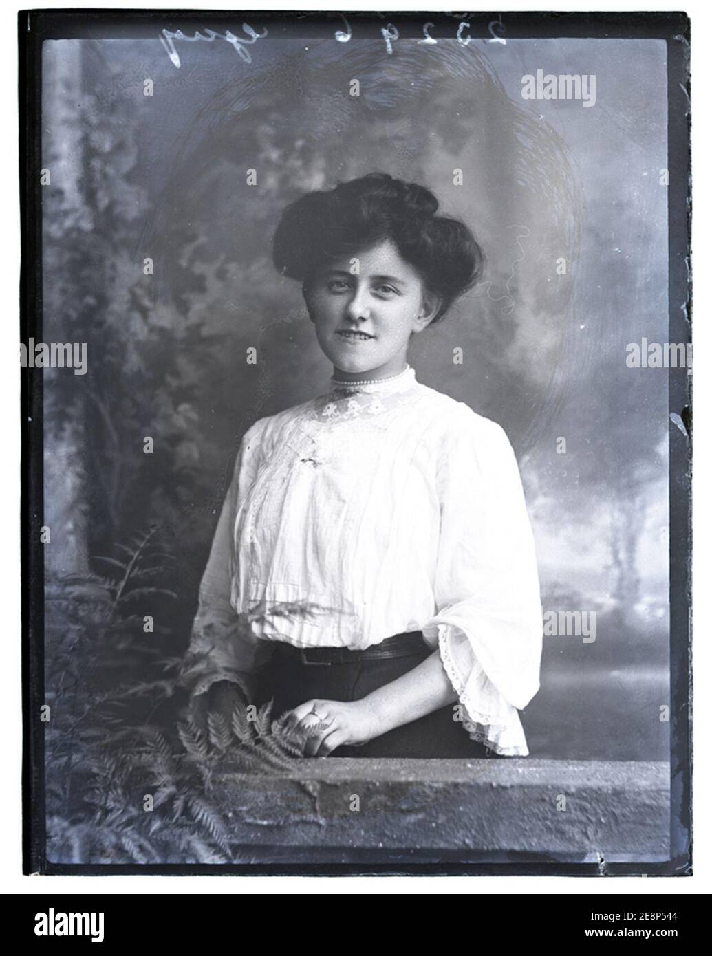 Miss guy hi-res stock photography and images - Alamy