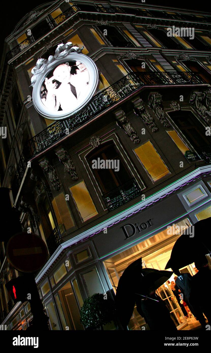 Dior flagship hi-res stock photography and images - Alamy