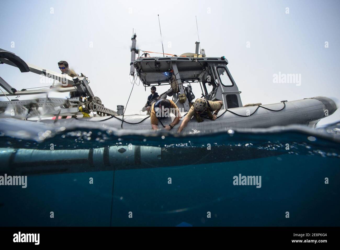 Mk 18 Mod 2 UUV launch from rigid-hull inflatable boat Stock Photo - Alamy
