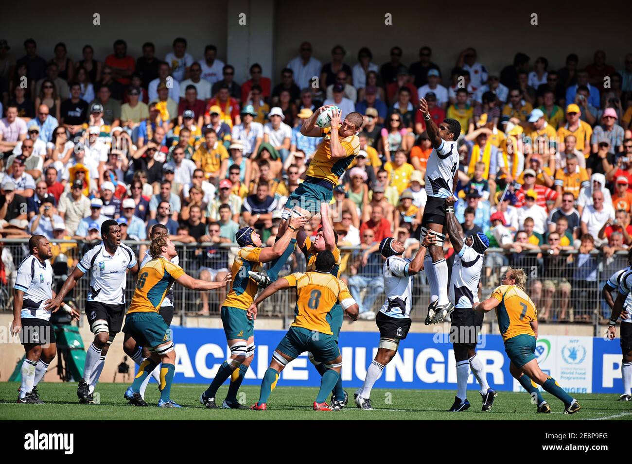 Mark chisholm hi-res stock photography and images - Alamy