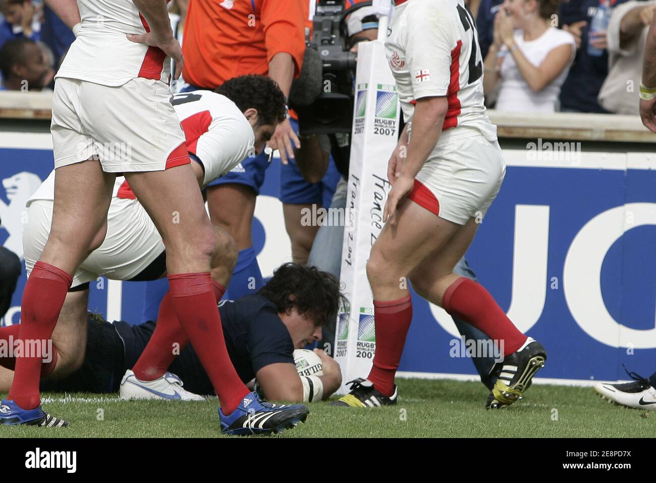 France's Sebastien Bruno scores during the 2007 Rugby world cup match ...