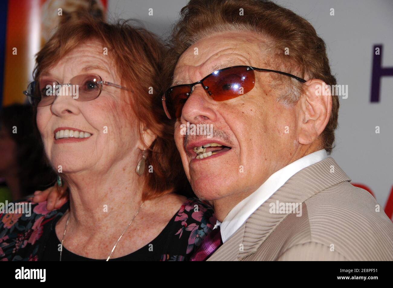 Husband and wife actors Jerry Stiller and Anne Meara attend the ...