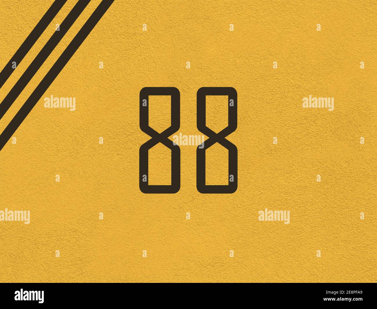 Elegant street style stripes hi-res stock photography and images - Alamy