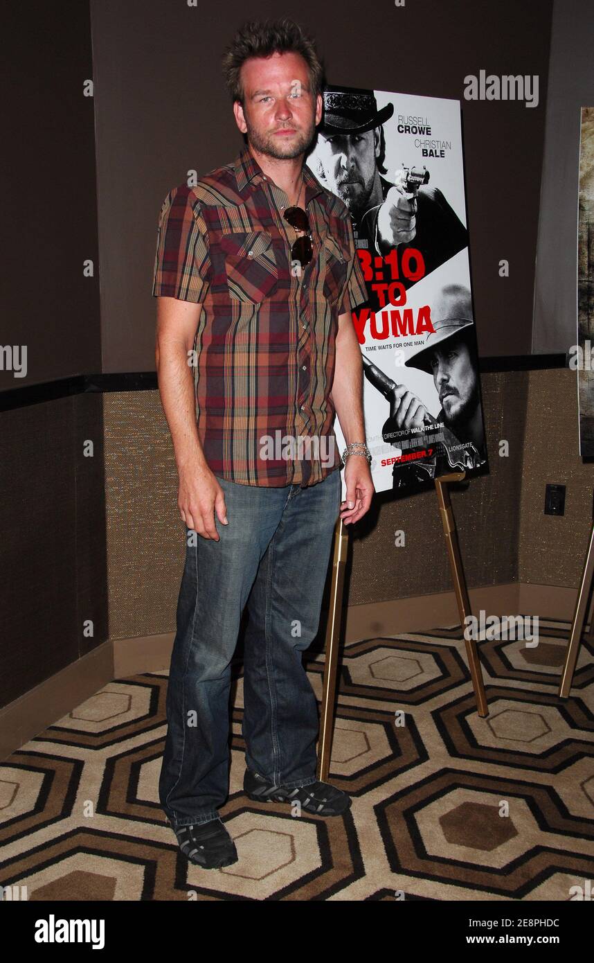 Dallas Roberts Walk The Line
