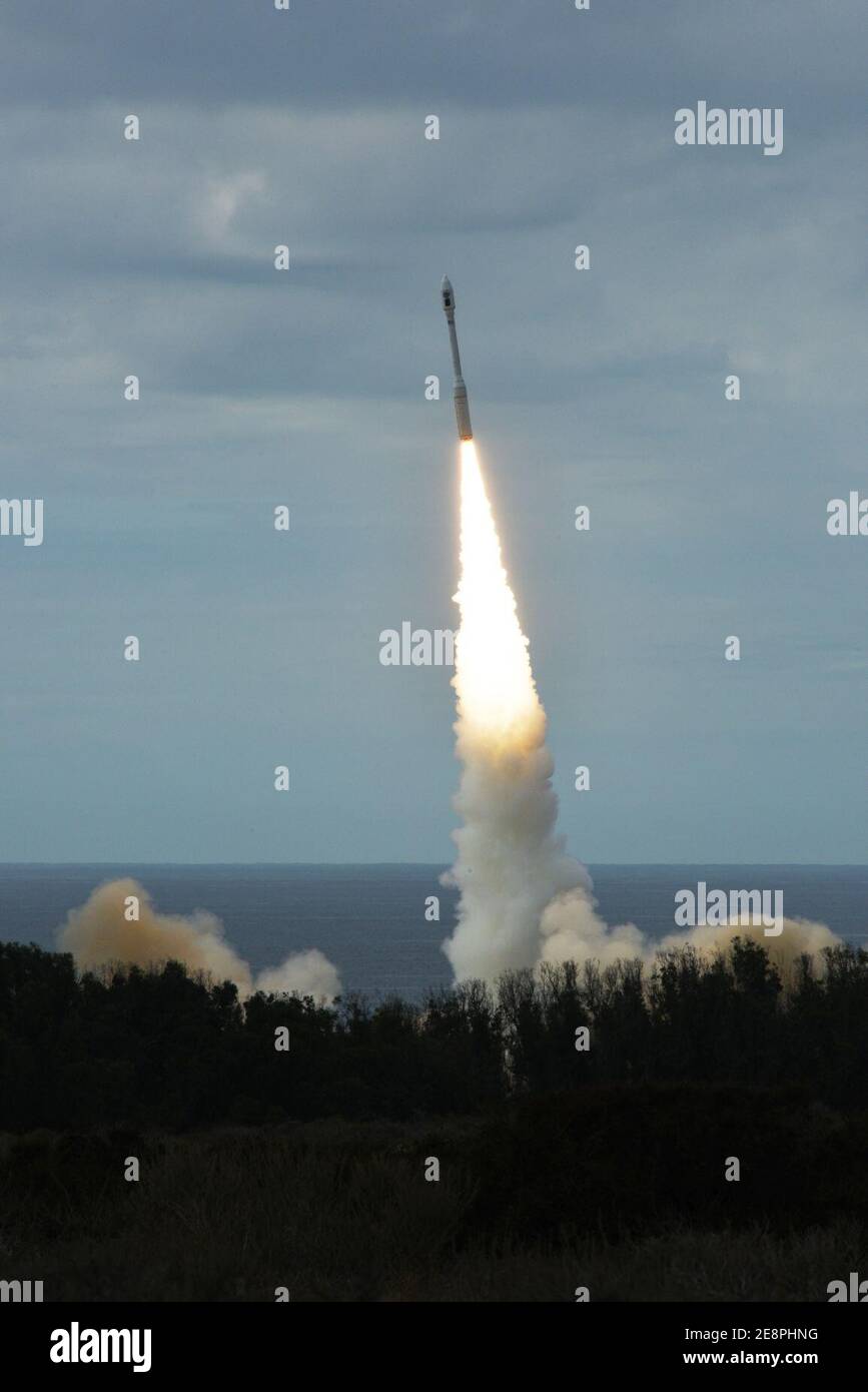 Minotaur C launch Stock Photo - Alamy