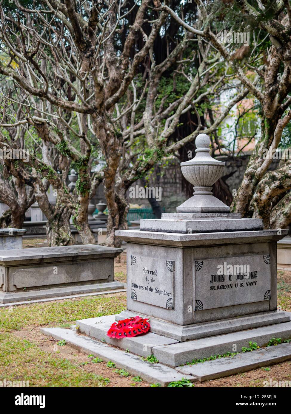 Old protestant cemetery hi-res stock photography and images - Alamy