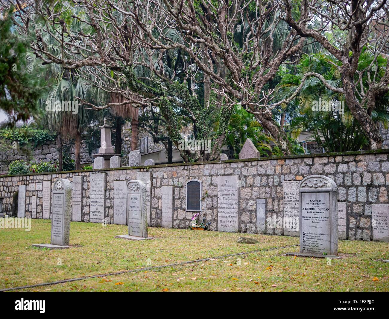 Old protestant cemetery hi-res stock photography and images - Alamy