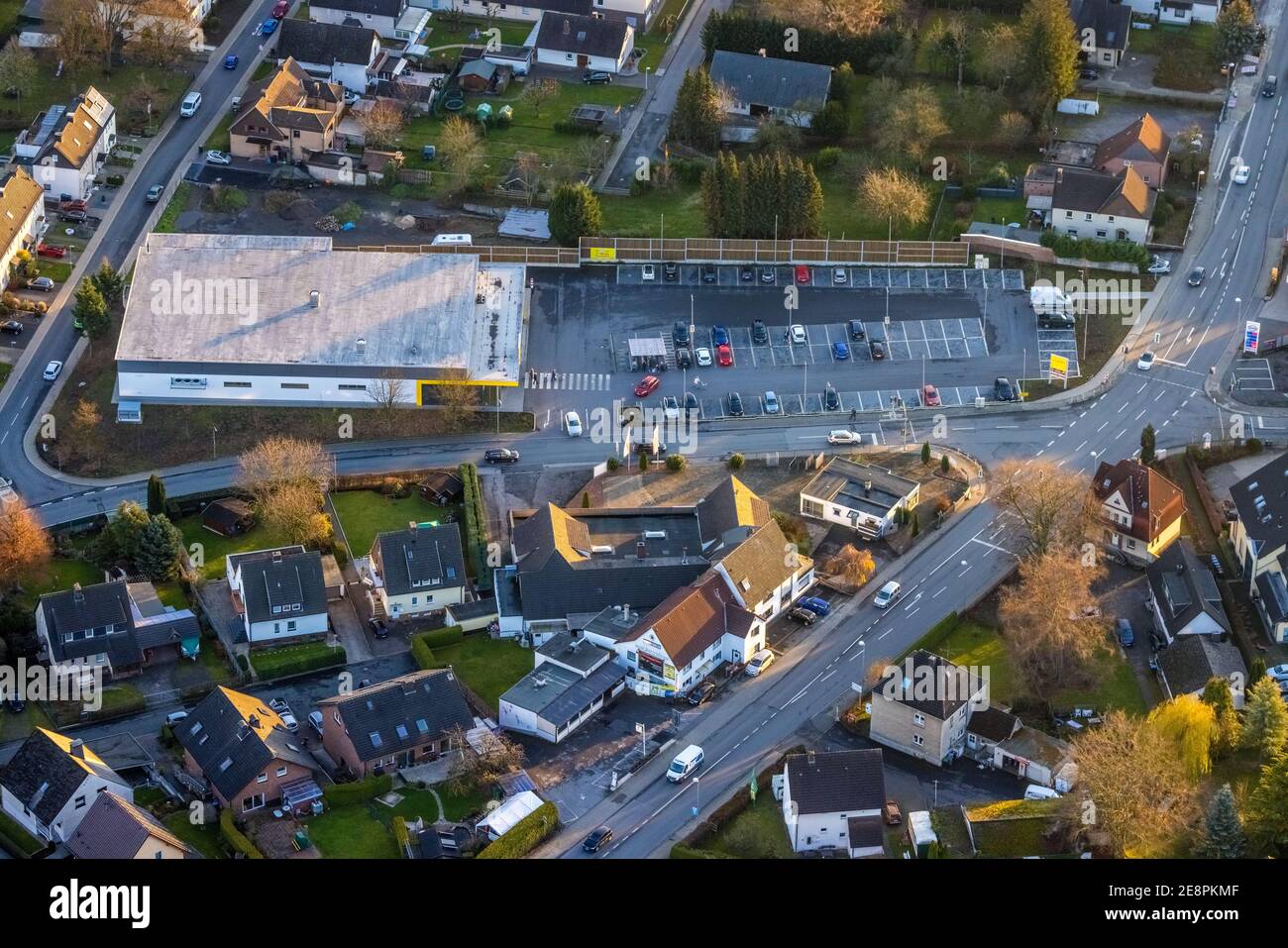New building netto supermarket hi-res stock photography and images - Alamy